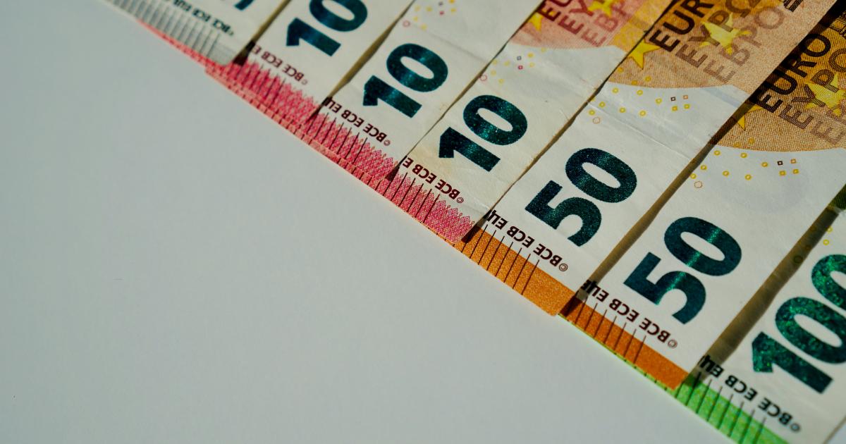 Επίδομα 100 ευρώ για ιδιωτικούς υπαλλήλους- Οι προϋποθέσεις | Alfavita